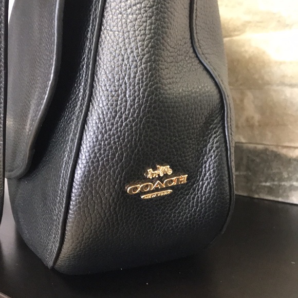 Coach | Bags | Coach Pebbled Leather Turnlock Hobo Crossbody | Poshmark